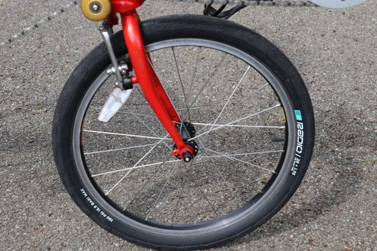 Used Trek R200 Red - Bicycle Man